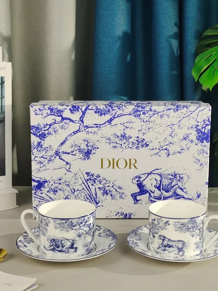 CD CHRISTIAN DIOR PARIS Чайная, кофейная пара "тигр" 220 мл на 2 перс.