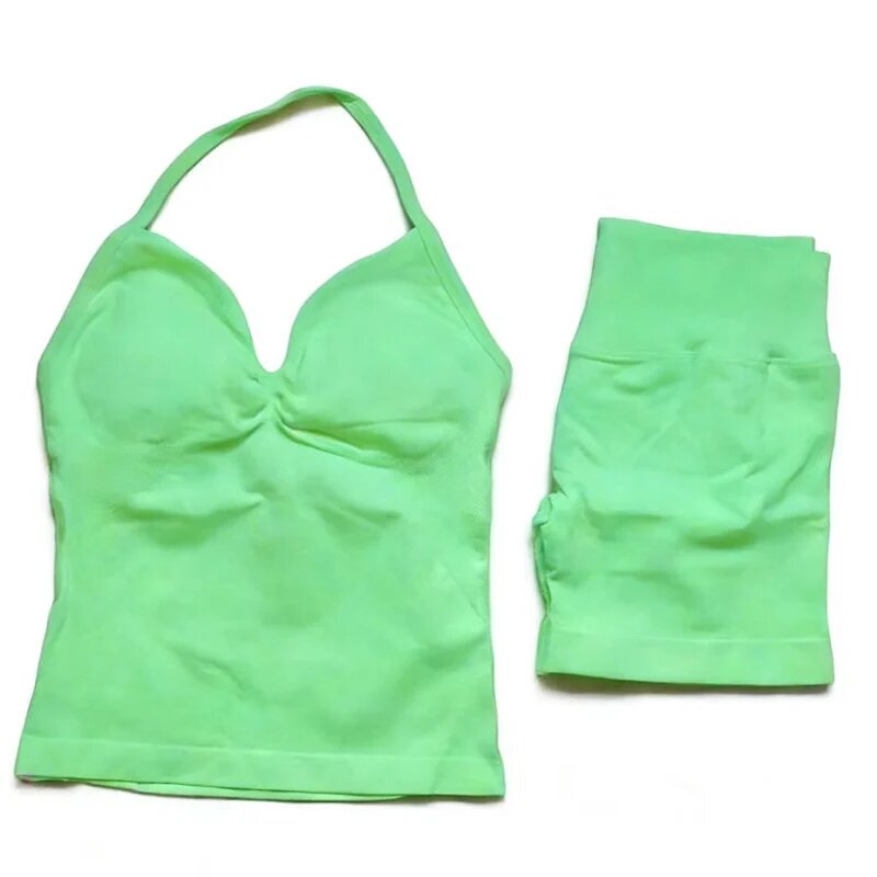 Костюм спортивный