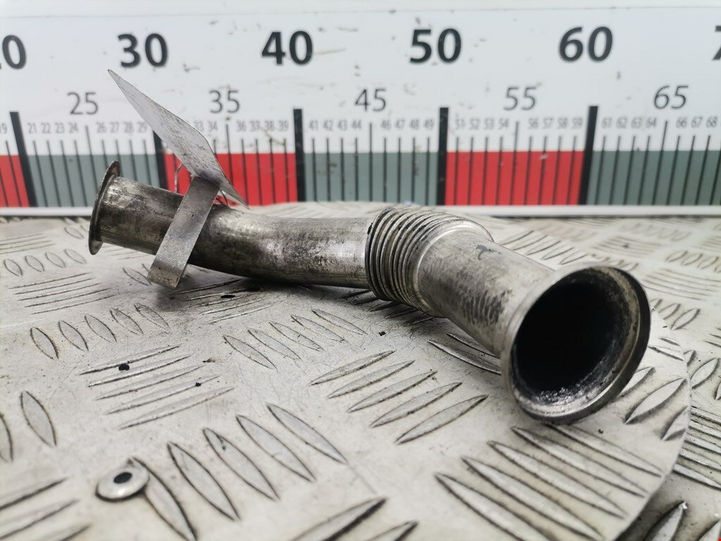 Трубка системы рециркуляции EGR (трубка картерных газов) Opel Vectra C 93178884 арт. 2178529