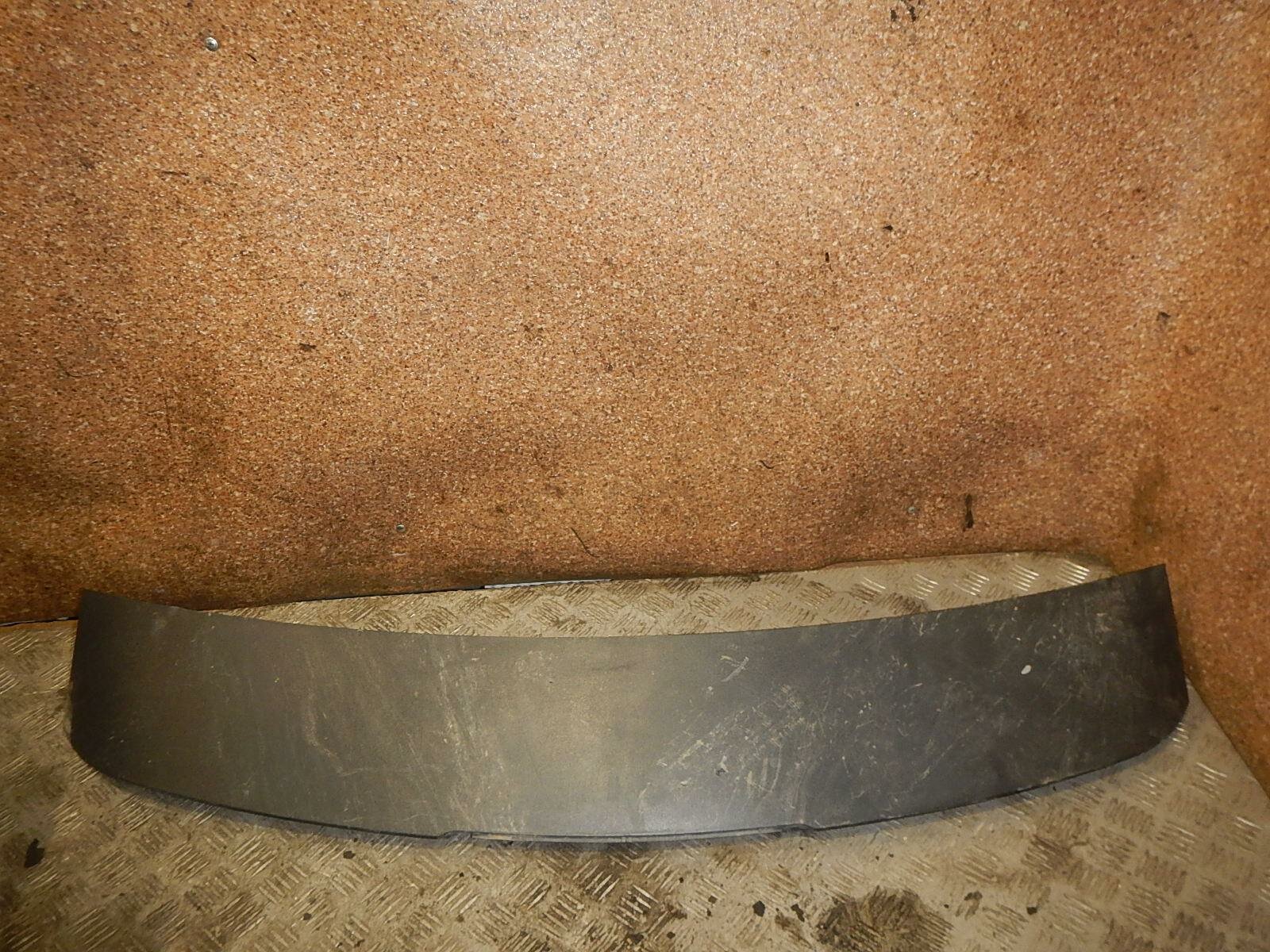 Б/У Спойлер (дефлектор) багажника, Ford (Форд)-FOCUS 2 (05-08) FORD FOCUS 2 (05-08) Хетчбэк. Задиры. 438660 FORD арт. 4M5...