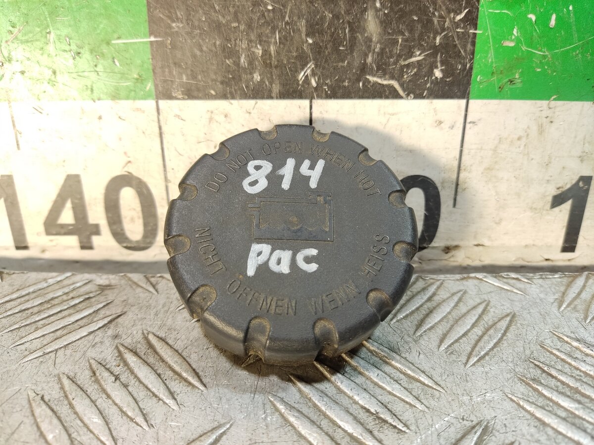 Крышка MERCEDES ML w164 2105010615