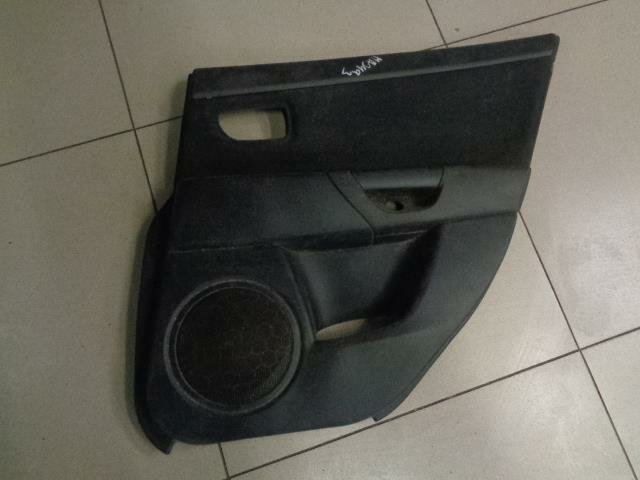 Обшивка двери задней правой от Mazda 3 bk 2003-2009