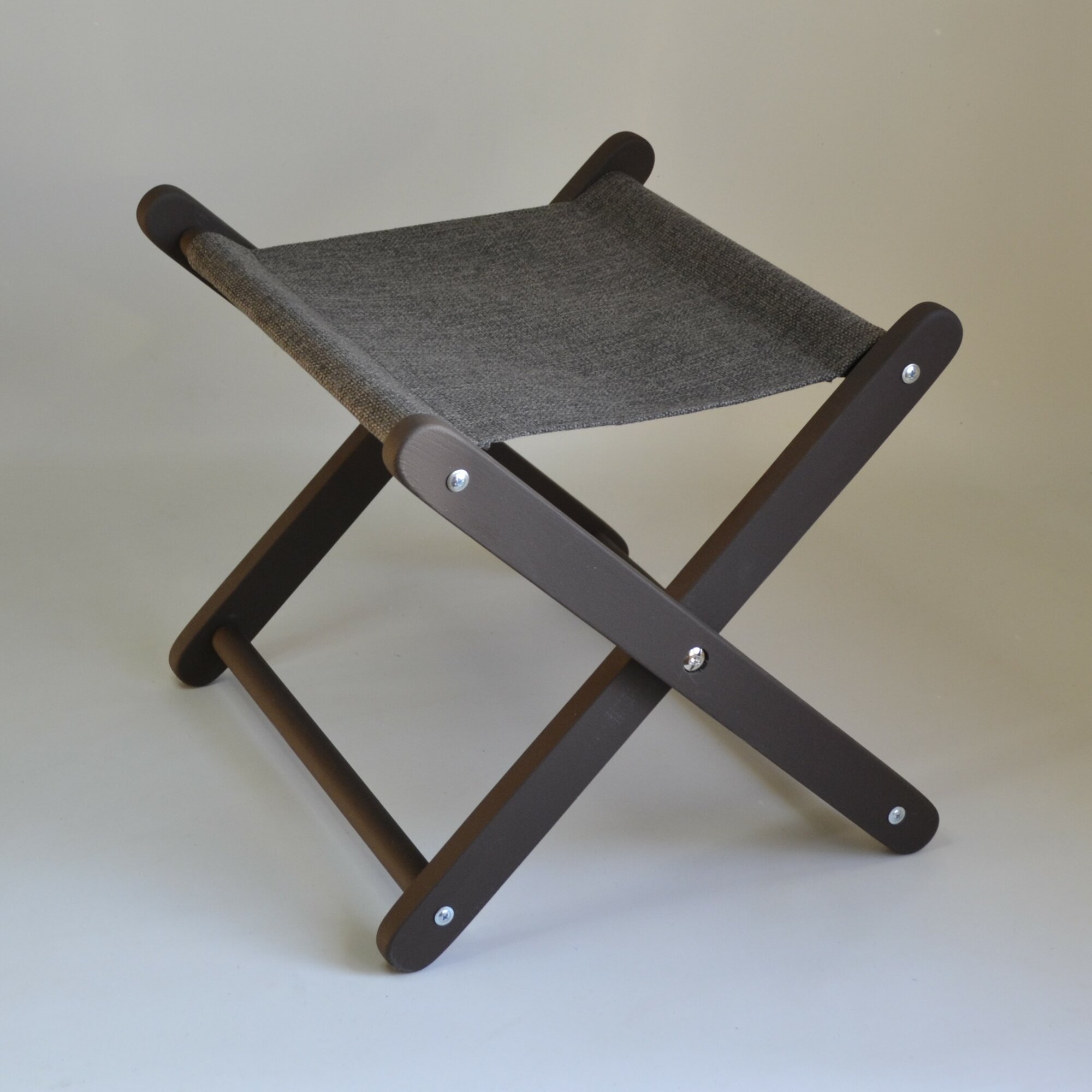 Подставка для сумок из светло-коричневой рогожки с деревянной основой горький шоколад