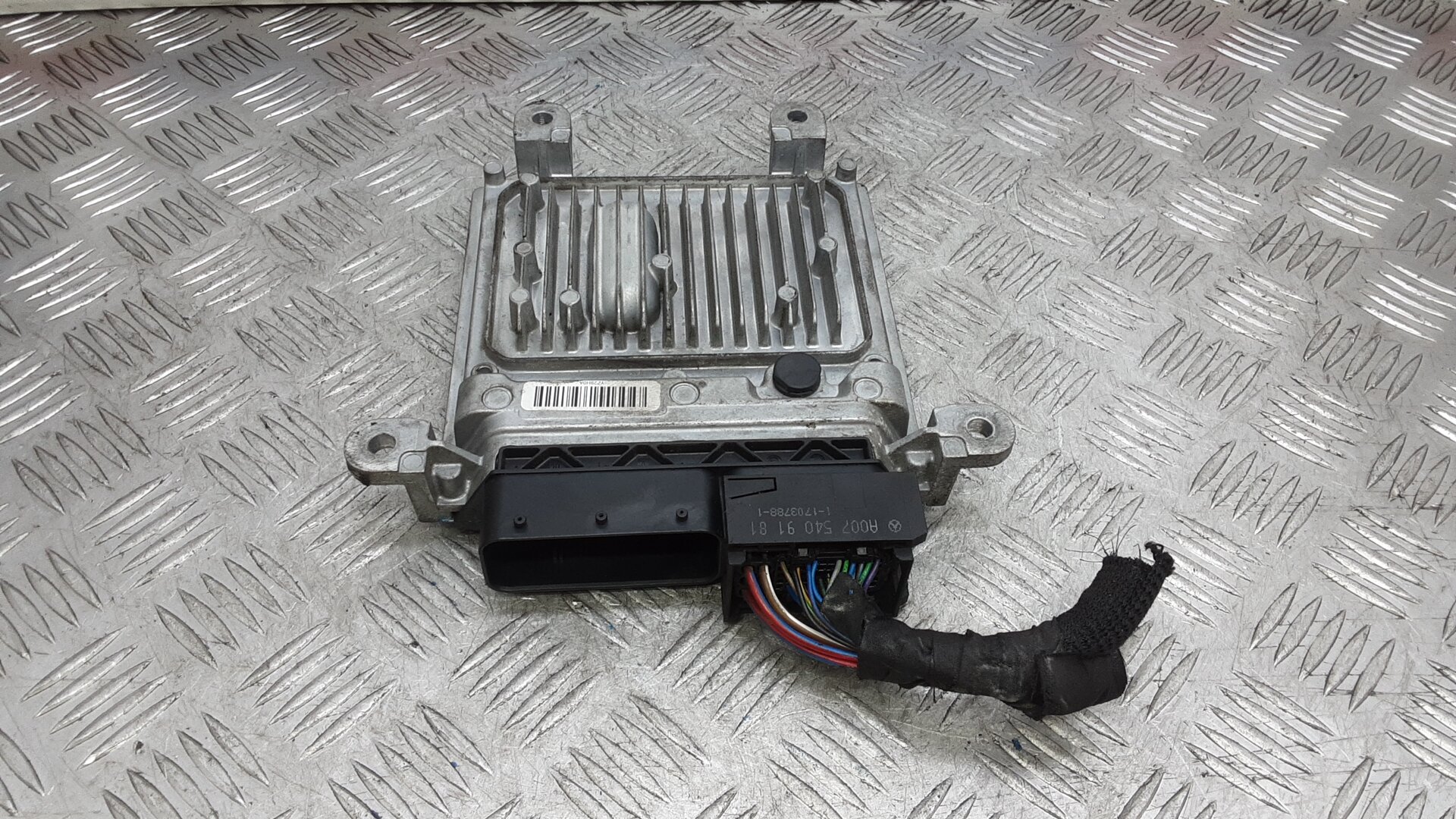 Блок управления двс MERCEDES BENZ C-CLASS W204, Номер A6519007500