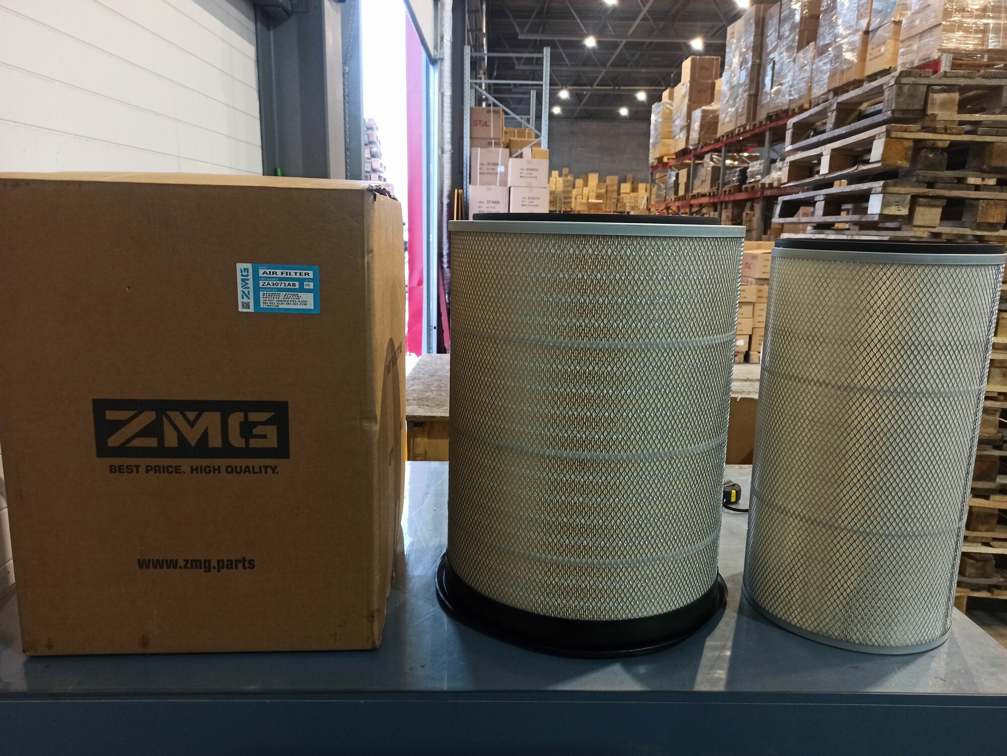 Фильтр воздушный ZMG ZA3071AB (AF899M+AF880; P181040+P117781; E1010507+E1010506; ST40071AB) Komatsu Caterpillar Case IH