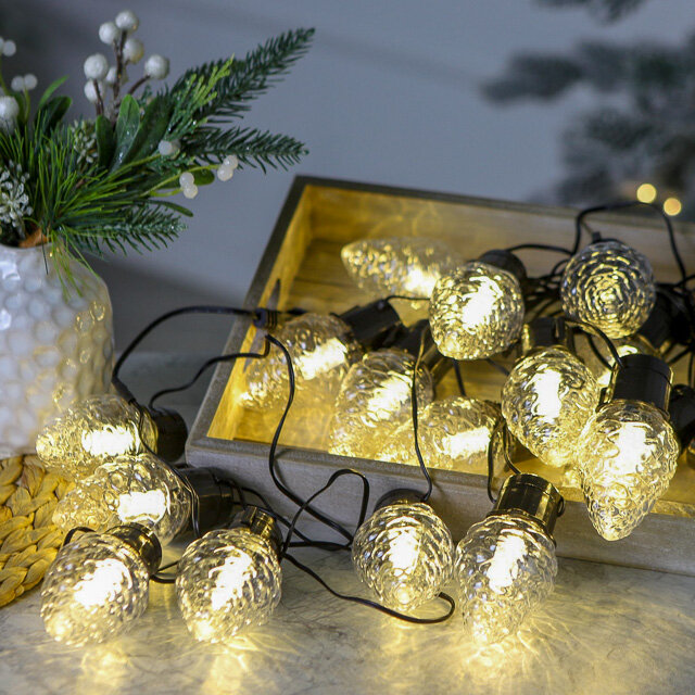 Гирлянда из лампочек Шишки Ретро 6 м, 20 теплых белых LED ламп, черный ПВХ, IP44, Winter Deco, 1001355