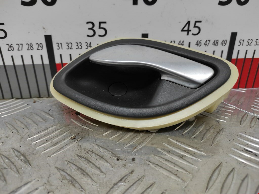 Ручка двери внутренняя задняя левая Renault Espace 4 8200000723 арт. 1951668