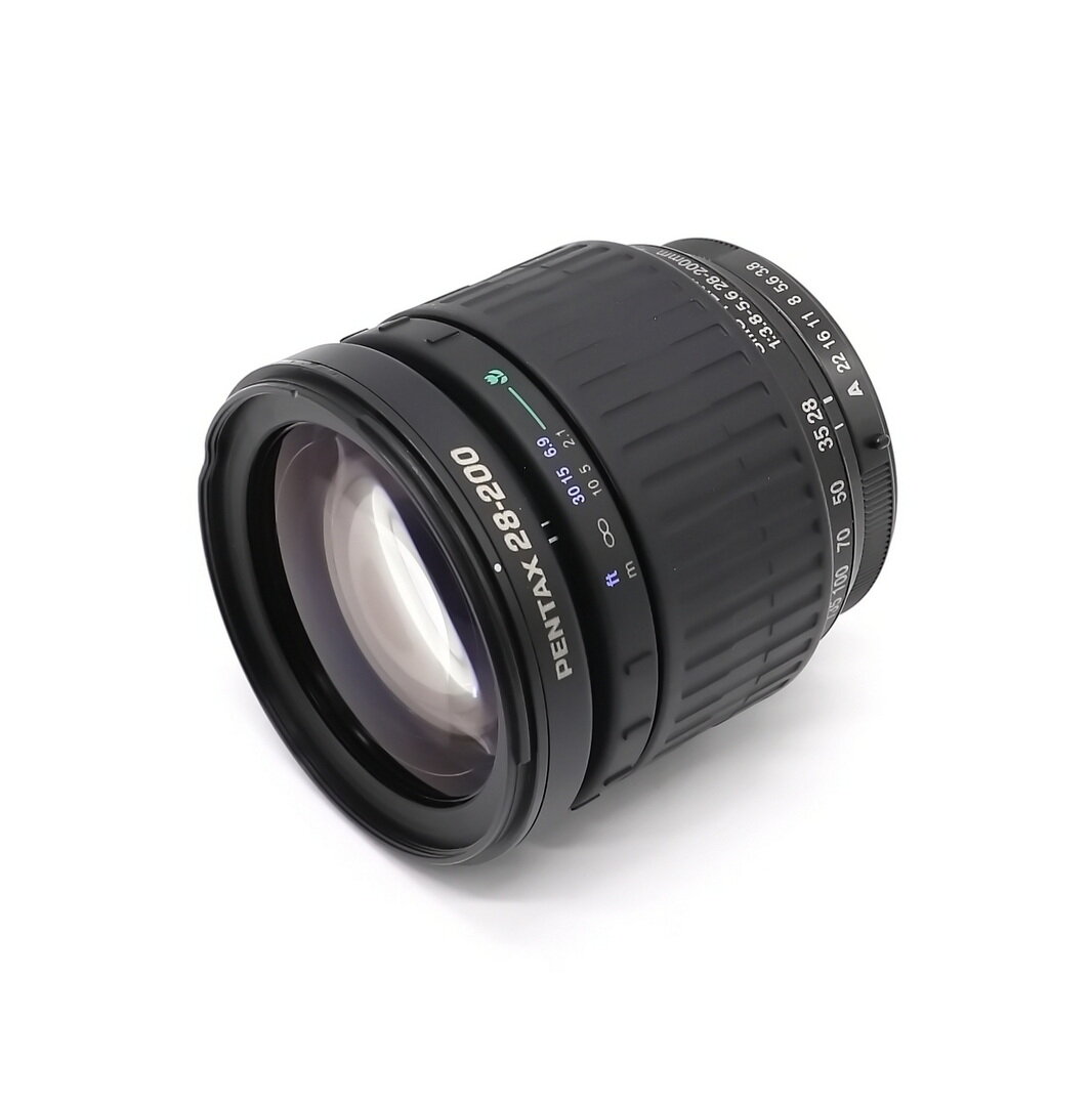 Pentax-FA SMC 28-200mm f/3.8-5.6 (Japan, 2000)
