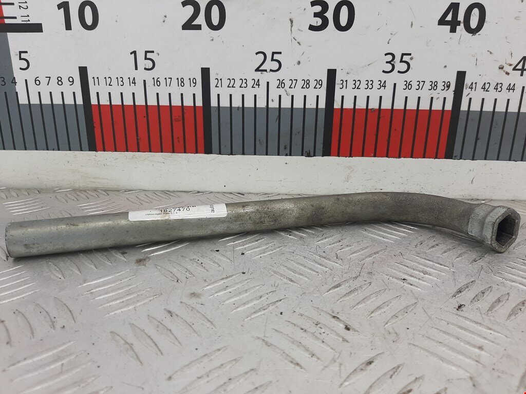 Ключ баллонный Volkswagen Polo 3 4D0012219A арт. 1827470