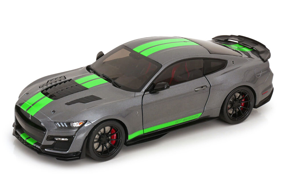 Модель коллекционная SOLIDO Ford mustang GT500 grey metallic/light green