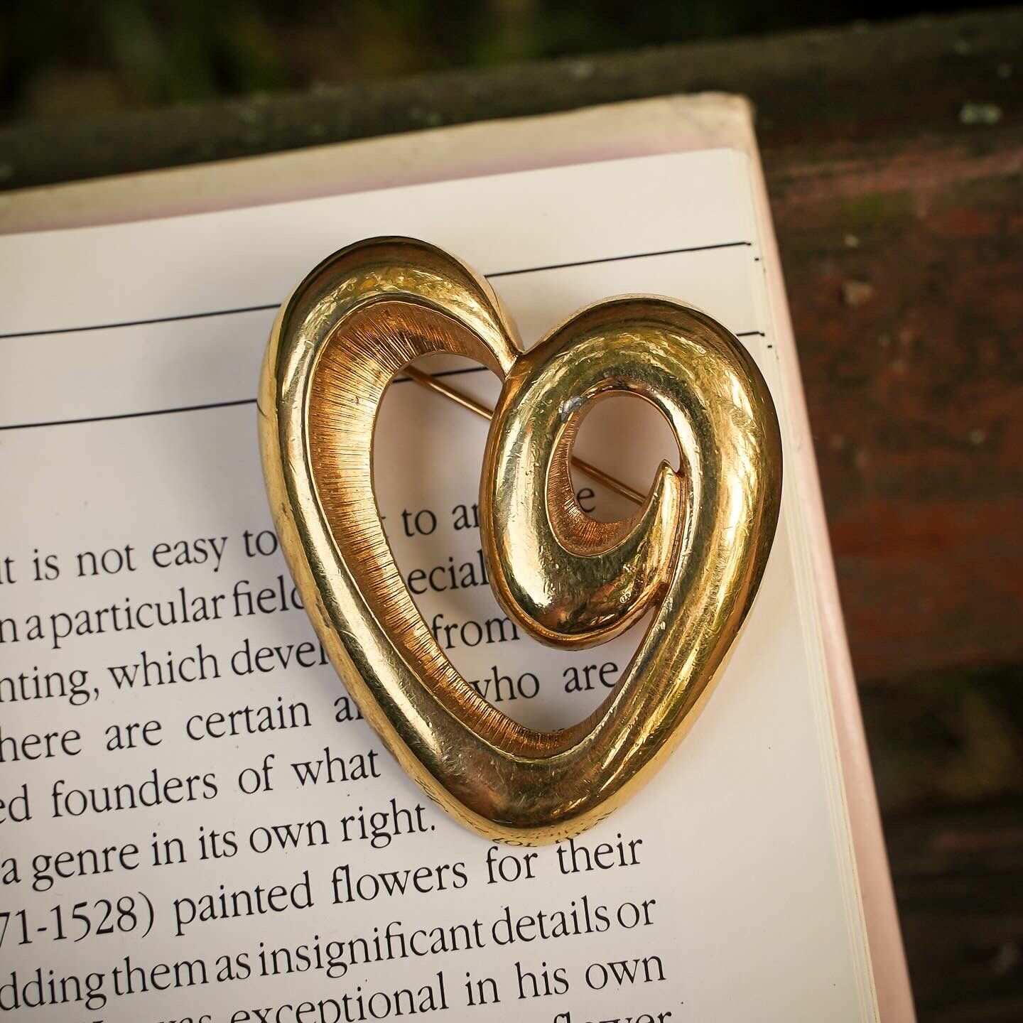 Брошь винтажная Monet "Сердце", США, 4,5см, бижутерный сплав