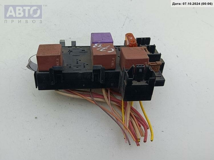 Блок предохранителей Renault Megane 1 (1995-2003)