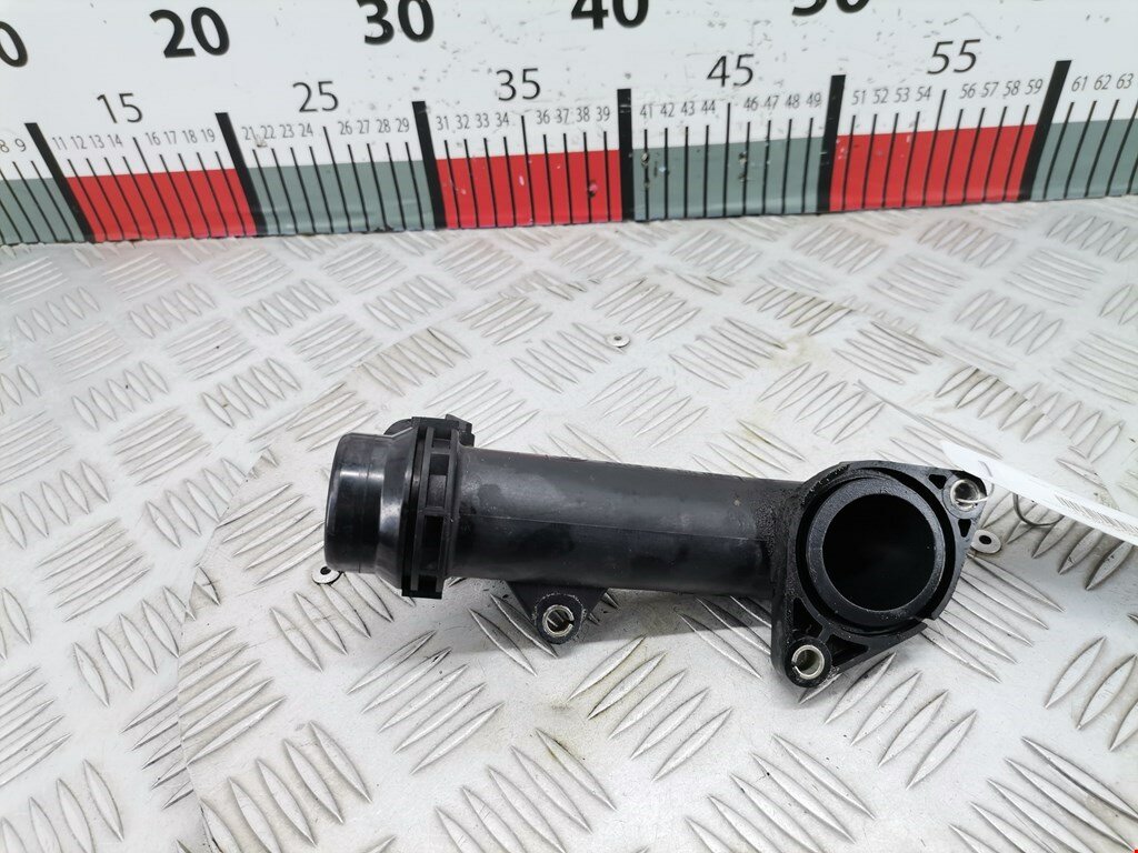 Фланец (штуцер системы охлаждения тройник) BMW 3-Series (E46) 11537560130 арт. 1850004