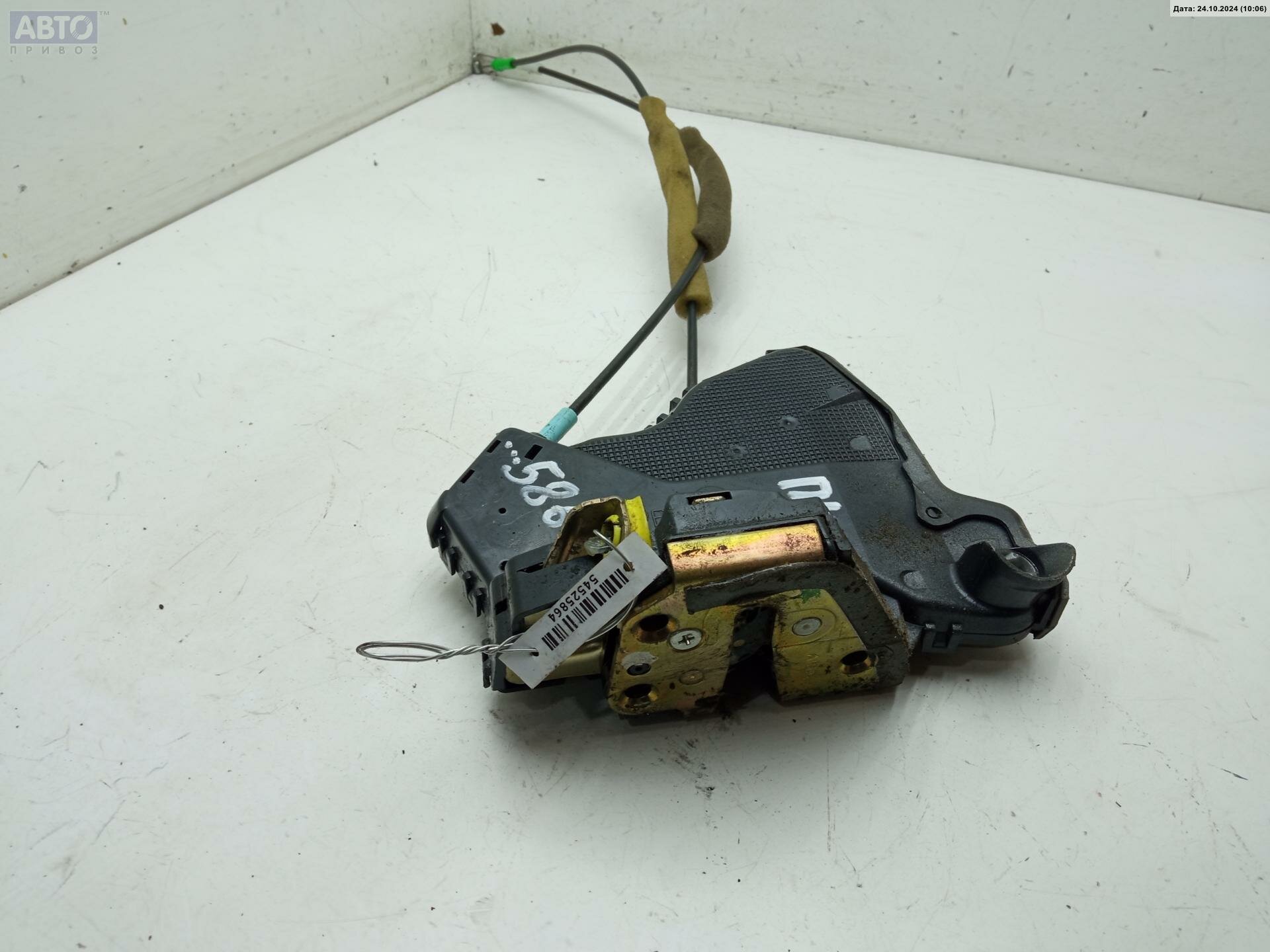 Замок двери передней левой Toyota Corolla (2002-2007)