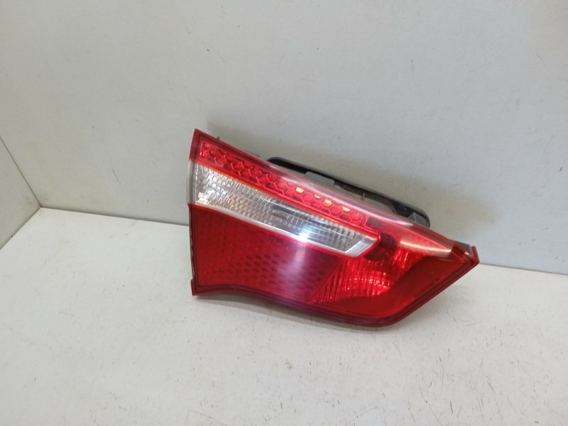 Б/У дефект, внутренний. оригинал, седан, до 2015 года, Киа Рио 3 Фонарь задний левый Kia Rio 2014 3, QB 182689 Hyundai-KIA ...