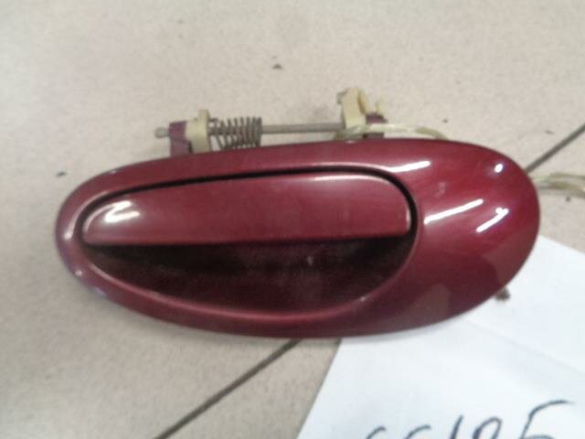 Ручка двери наружная задняя левая от Dodge Stratus 2000-2006