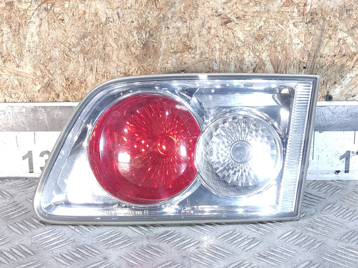 Фонарь задний внутренний правый MAZDA 6 GG GJ5A513F0A