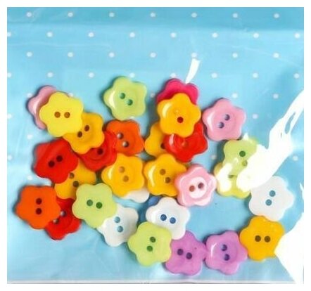 Пуговки для творчества декоративные Цветочки разноцветные, 12 мм, набор 30 штук, пластиковые