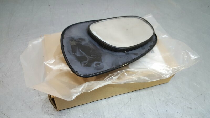 Элемент зеркала Opel Vectra C Z18XER 2002 лев. (б/у) 352191L