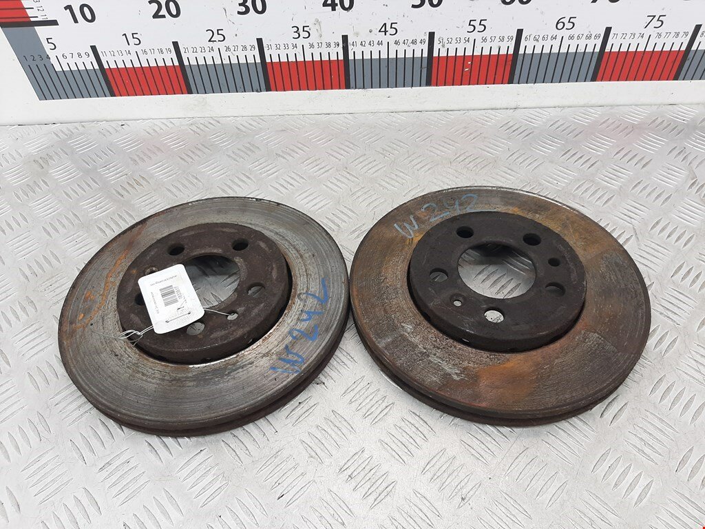 Диск тормозной передний Skoda Rapid 1 6R0615301A арт. 1833617
