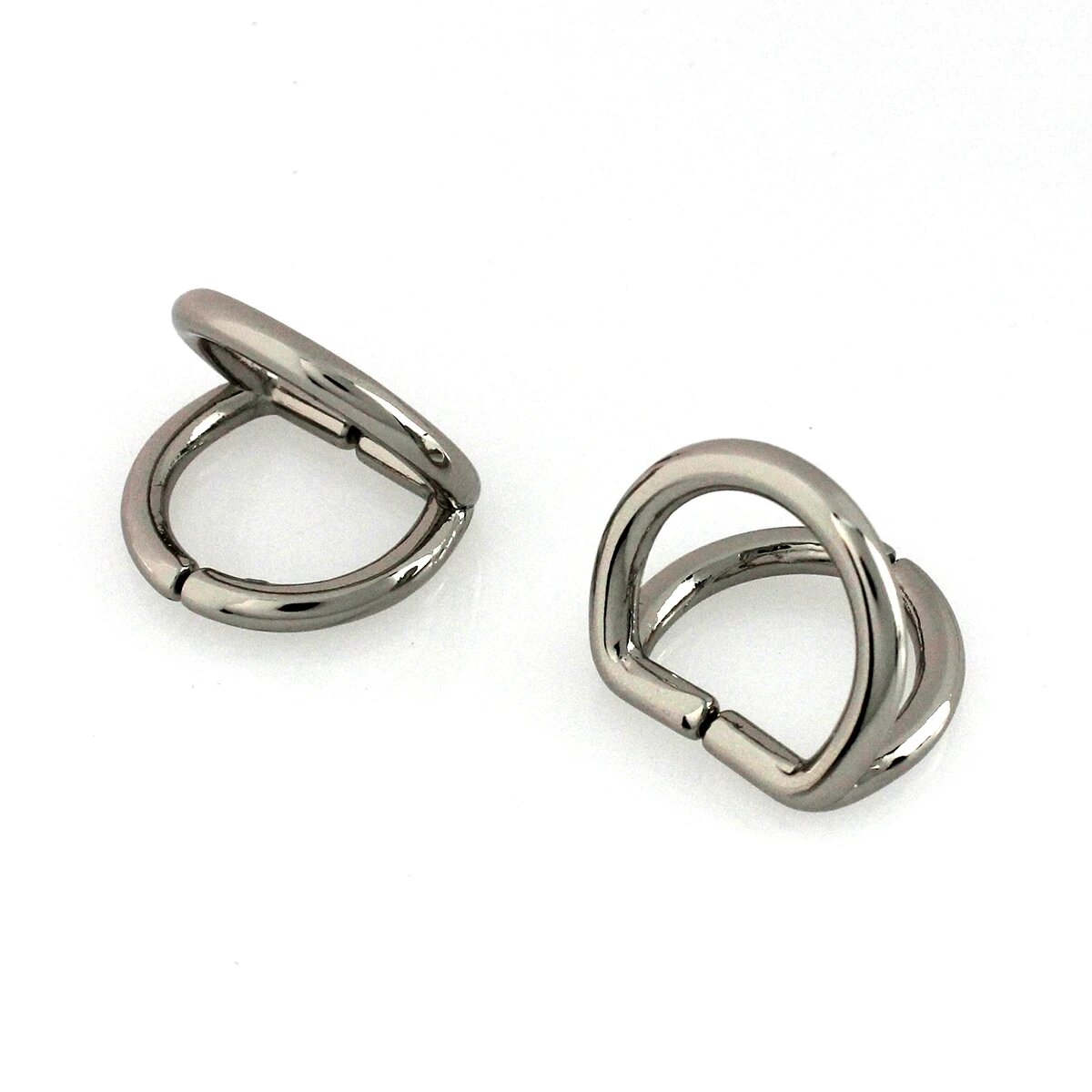 Пряжки D-образные металлические silver, 2 шт.