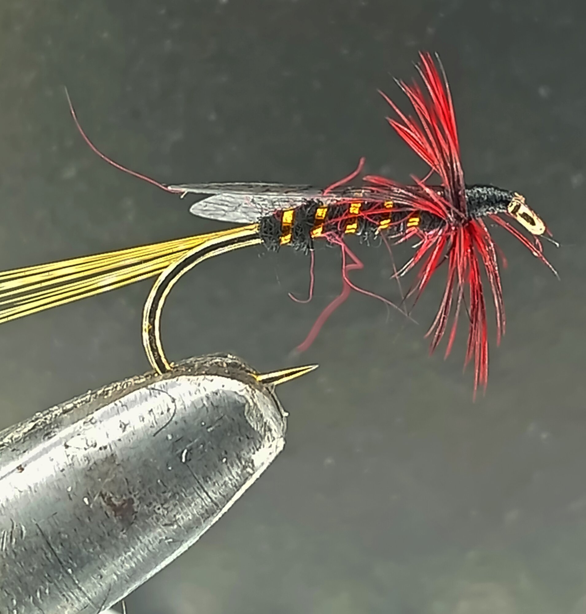 Мушка верховая для ловли хариуса и другой рыбы. Набор 3 штук