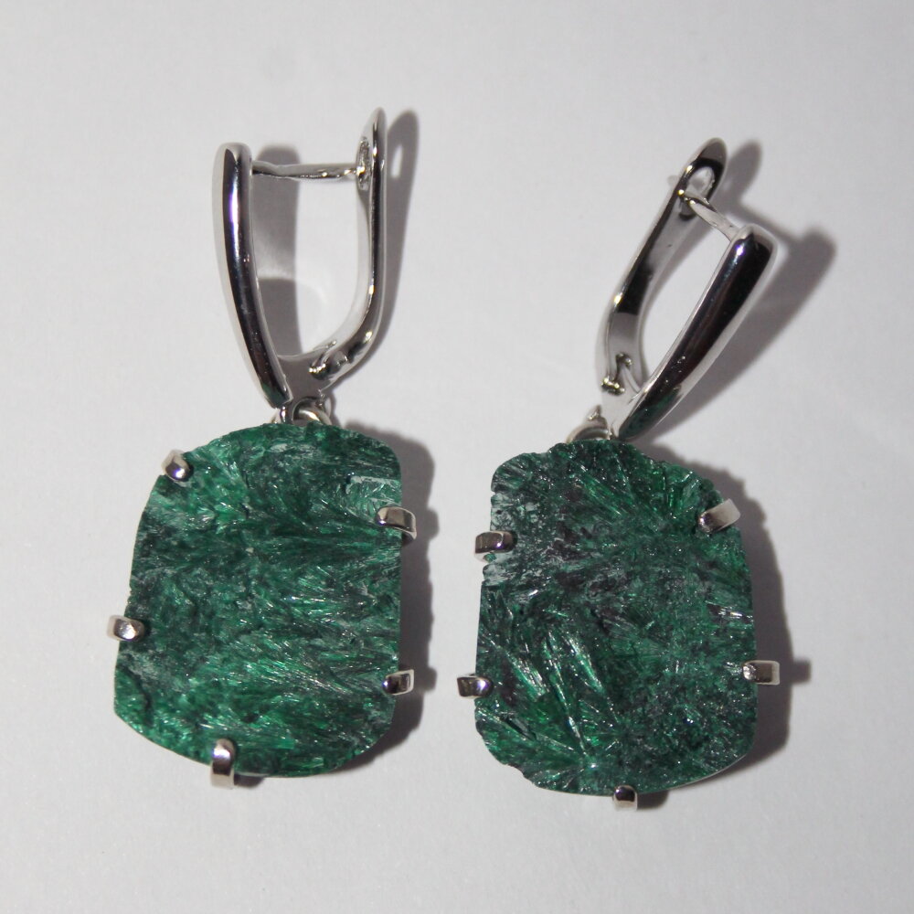 Серьги с подвесками, малахит