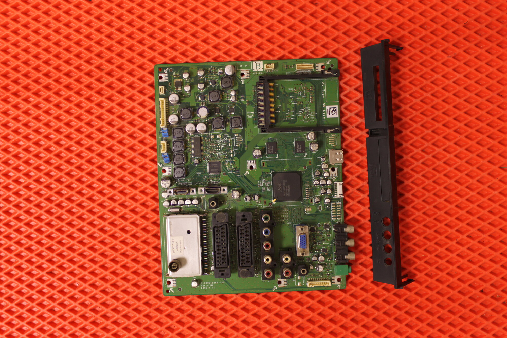 Основная плата (MAIN) FLX00018285-102 для телевизора SONY KDL-32L4000 в надёжной упаковке