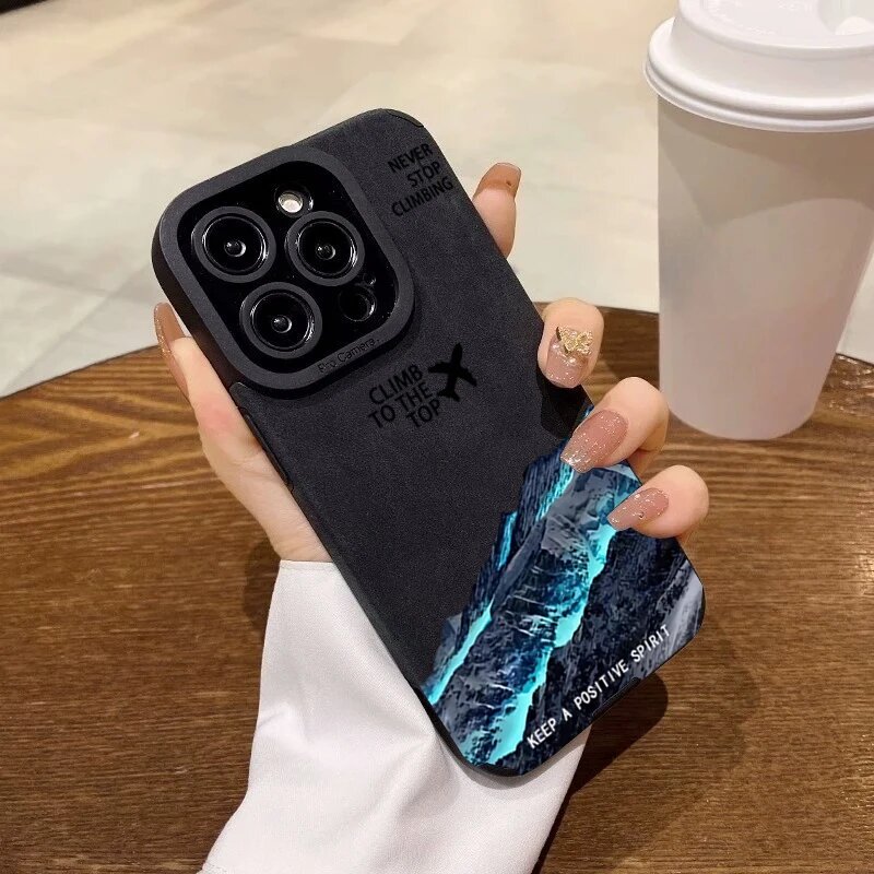 Чехол для iPhone 13 Pro, черный, с горным пиком