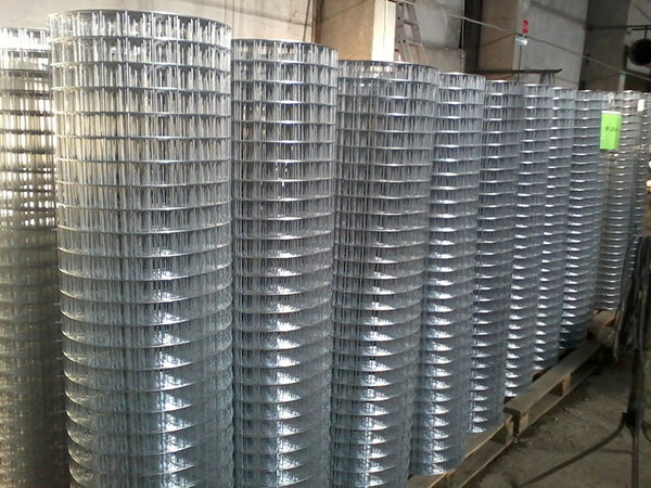 Сетка сварная кладочная в рулонах 50х50х1,5 мм 1х50 м оцинкованная