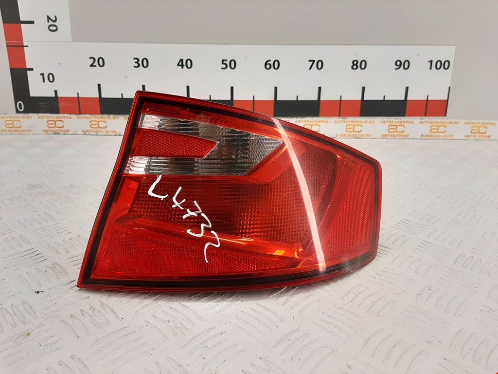 Фонарь задний правый Seat Toledo 4 6JH945096E арт. 729553