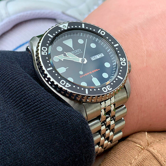 Наручные часы SEIKO Automatic, серебряный, черный — фото 1