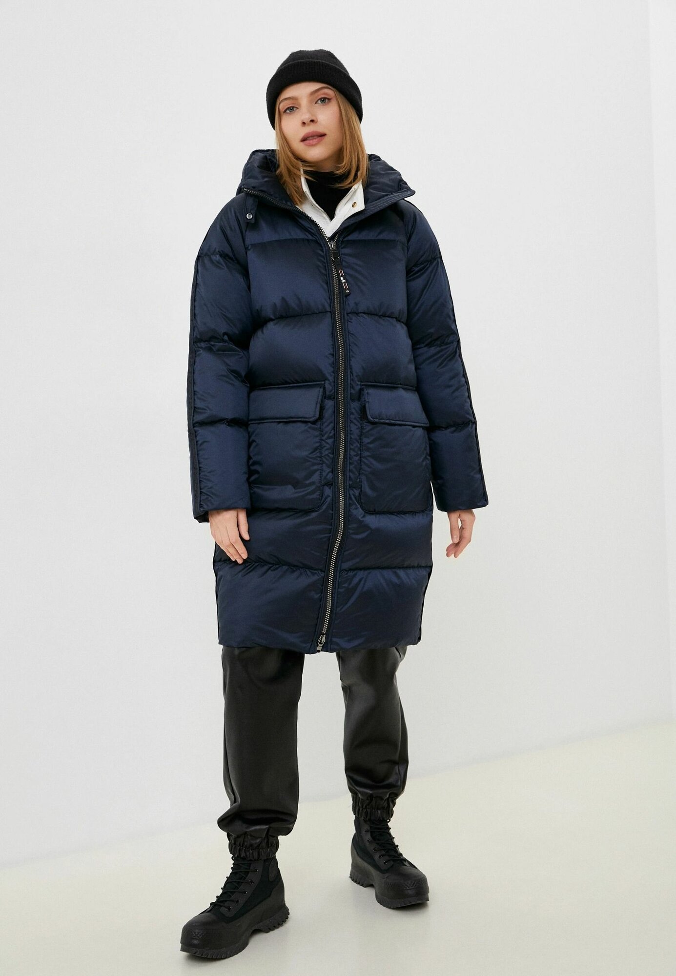 Пуховик Осень-зима 2022