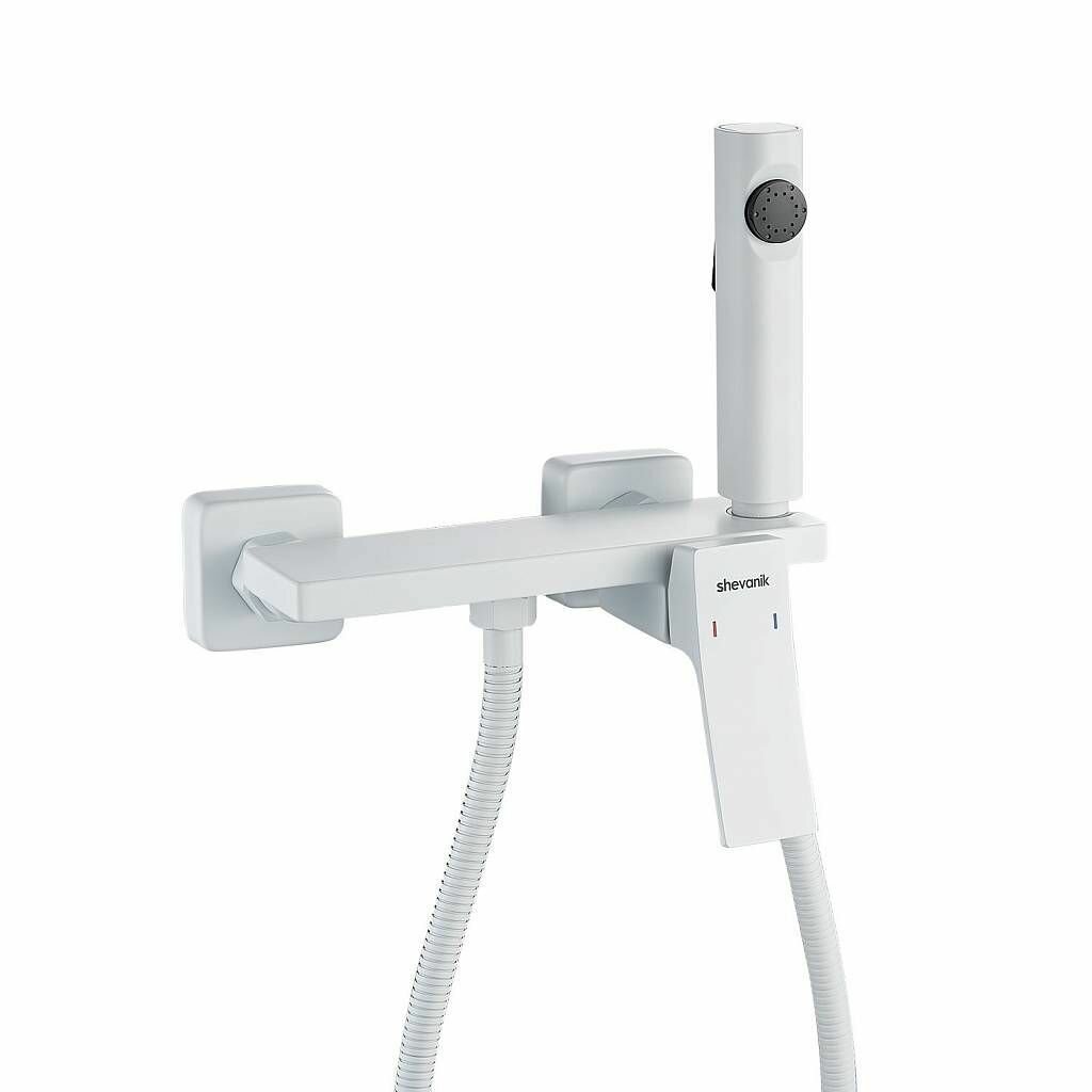 Cмеситель с гигиенической лейкой и шлангом Shevanik S6105C-1 белый матовый