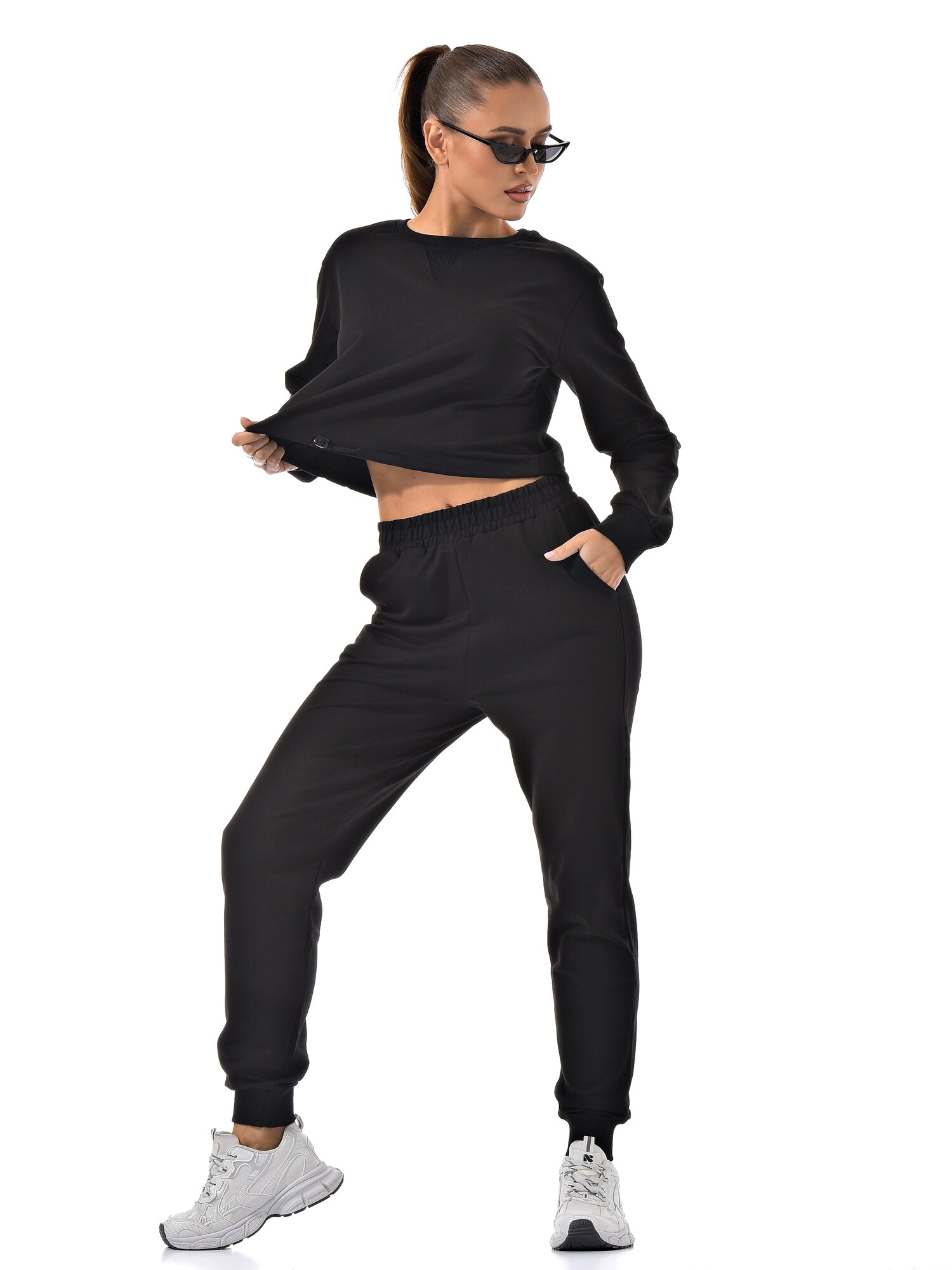 Костюм спортивный