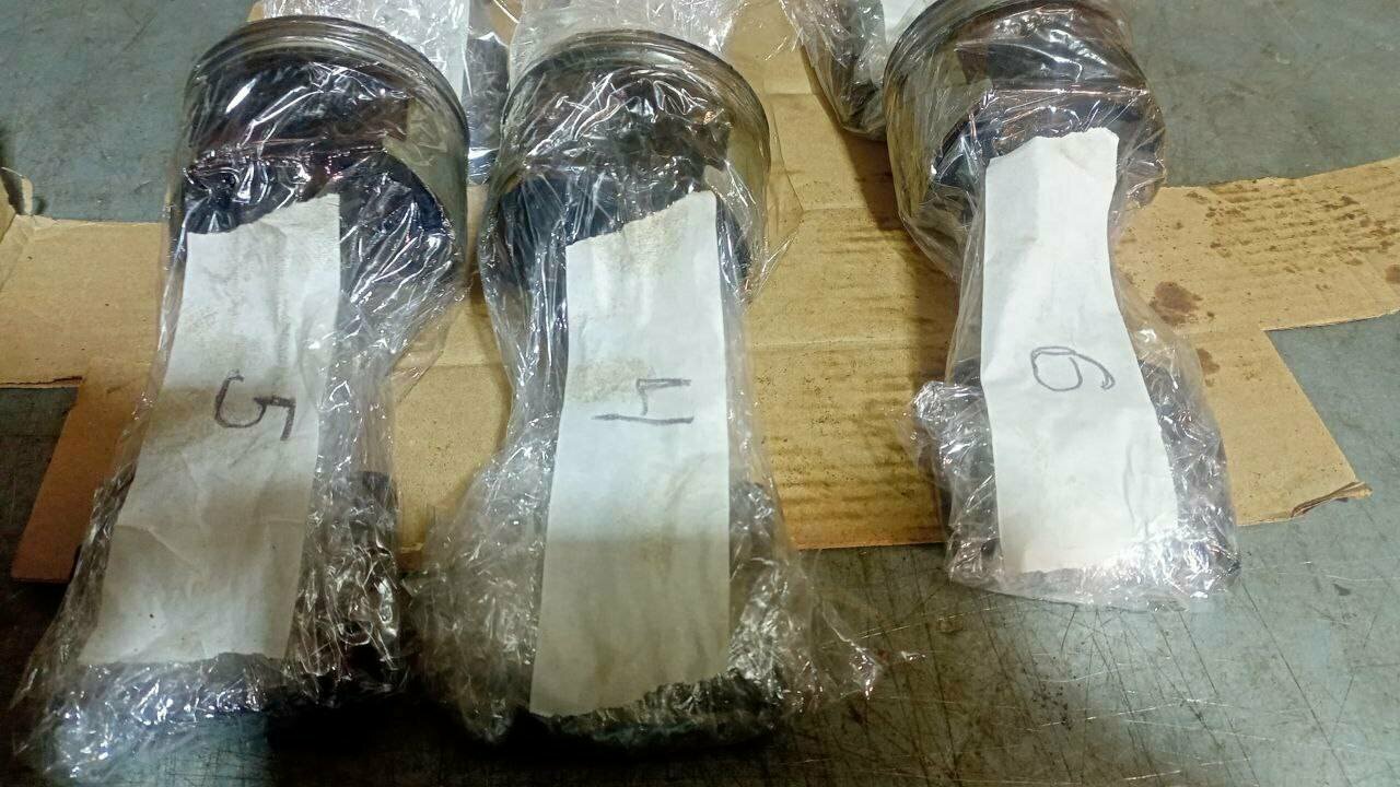 Поршень шатун Dodge Caravan 3 (1995 - 2000) 3.06G72