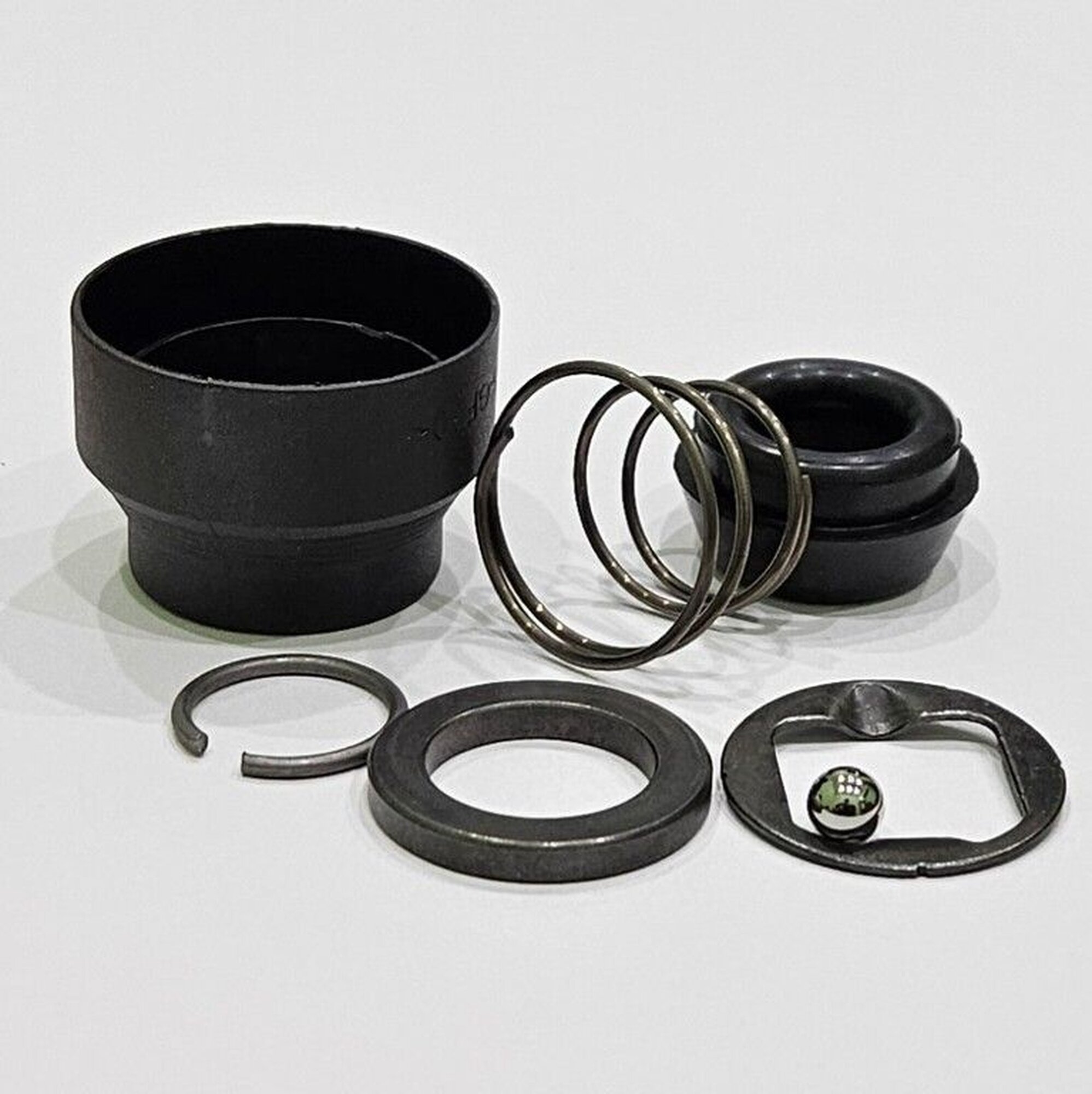 Ремкомплект патрона для перфоратора Интерск. ол П-22/620ЭР (sn 100)