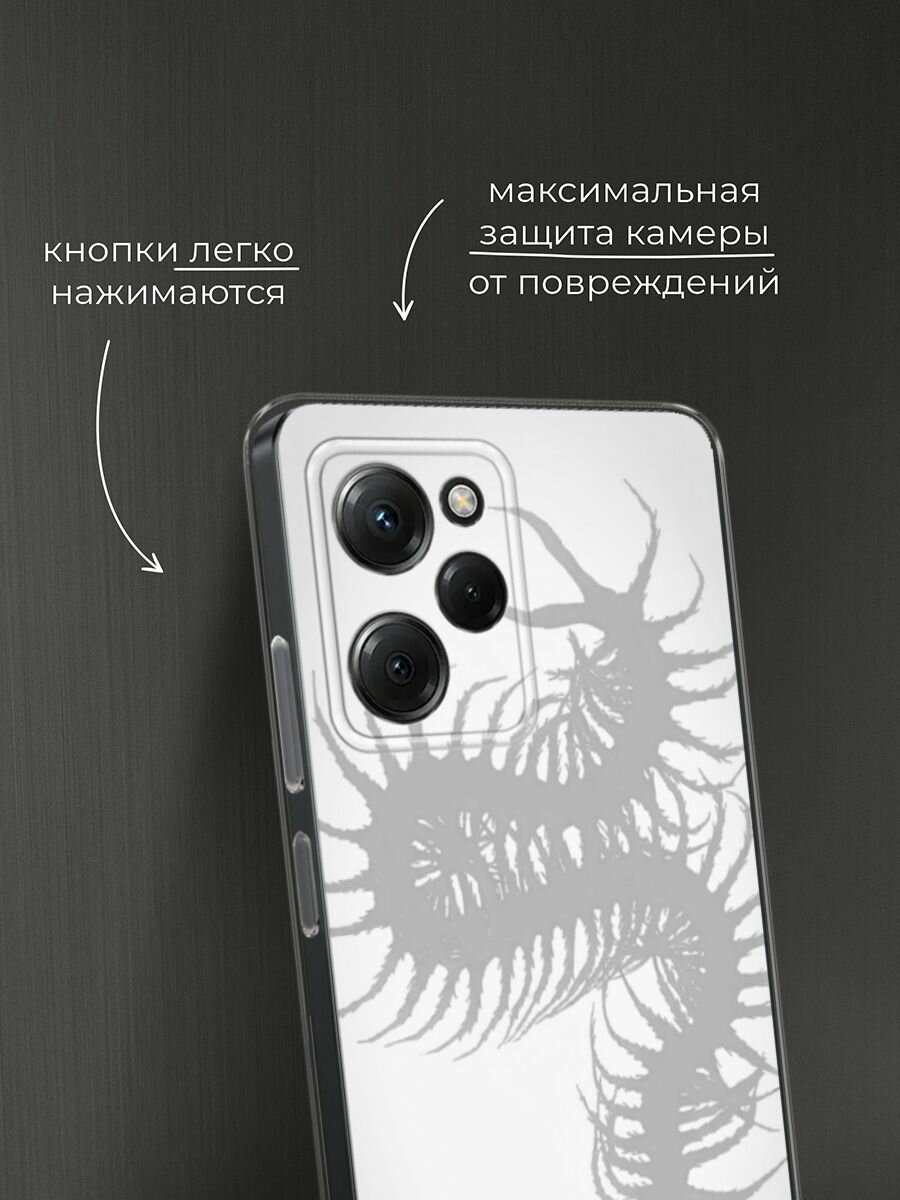 Чехол на Xiaomi Poco X5 Pro 5G / Сяоми Поко X5 Про 5G с принтом Серая многоножка — фото 1