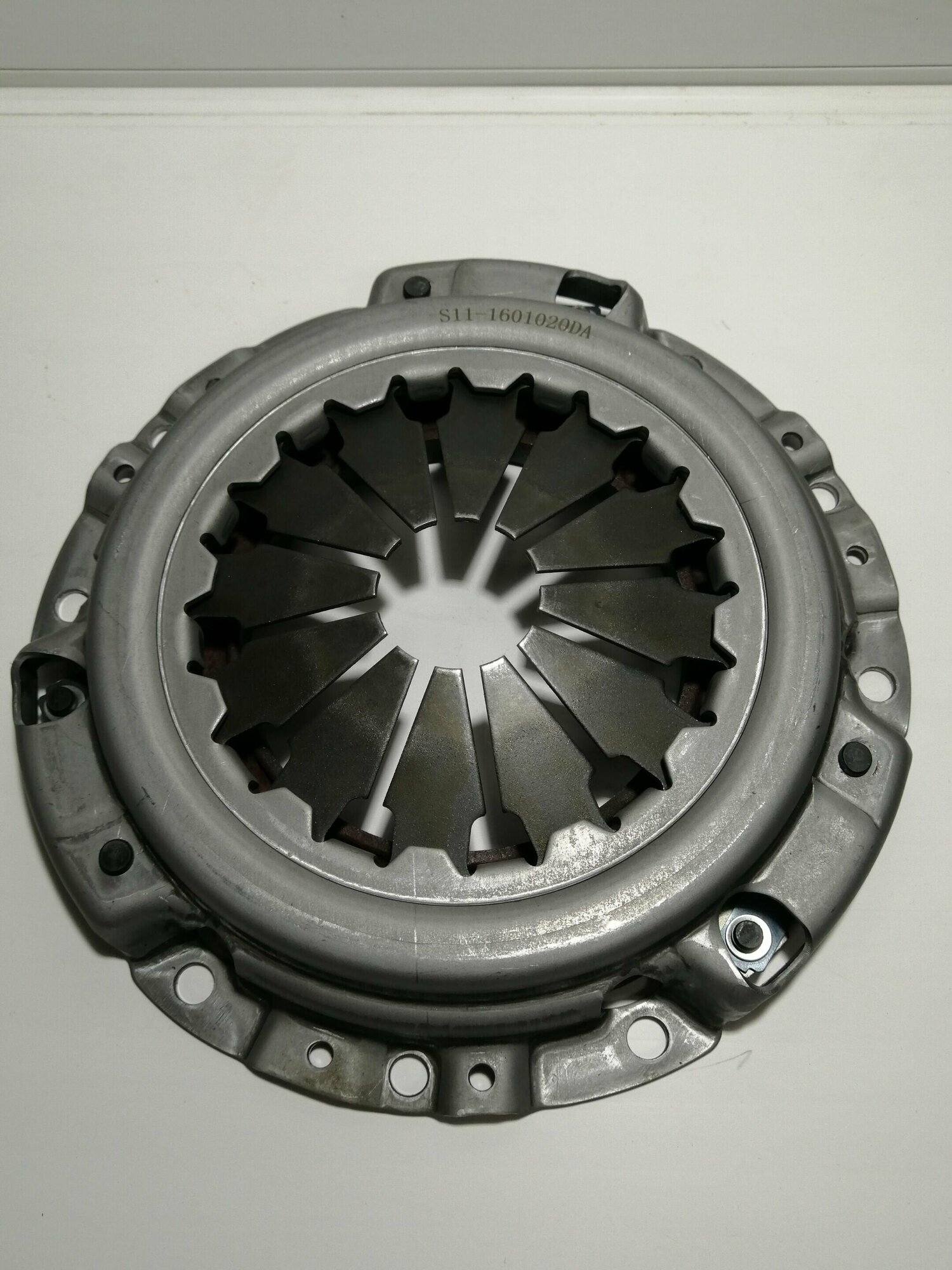 Корзина сцепления Chery QQ [1.1 8V 5MT хетчбэк] S111601020DA