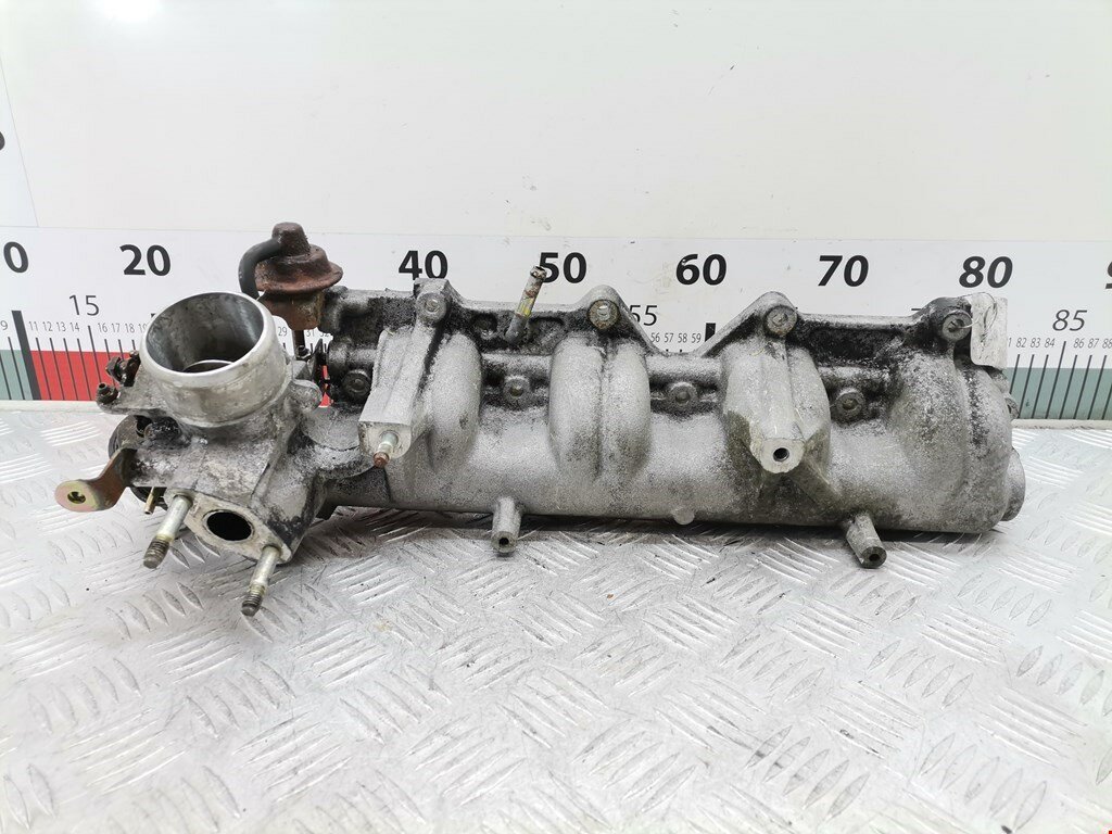 Коллектор впускной Mazda 5 CR RF7J13100A арт. 2058679