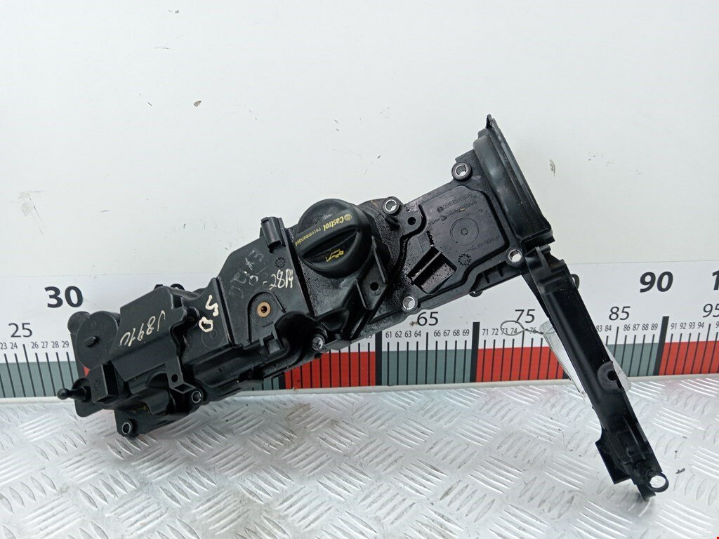 Крышка клапанная Ford Fiesta 6 0248S0 арт. 2044568