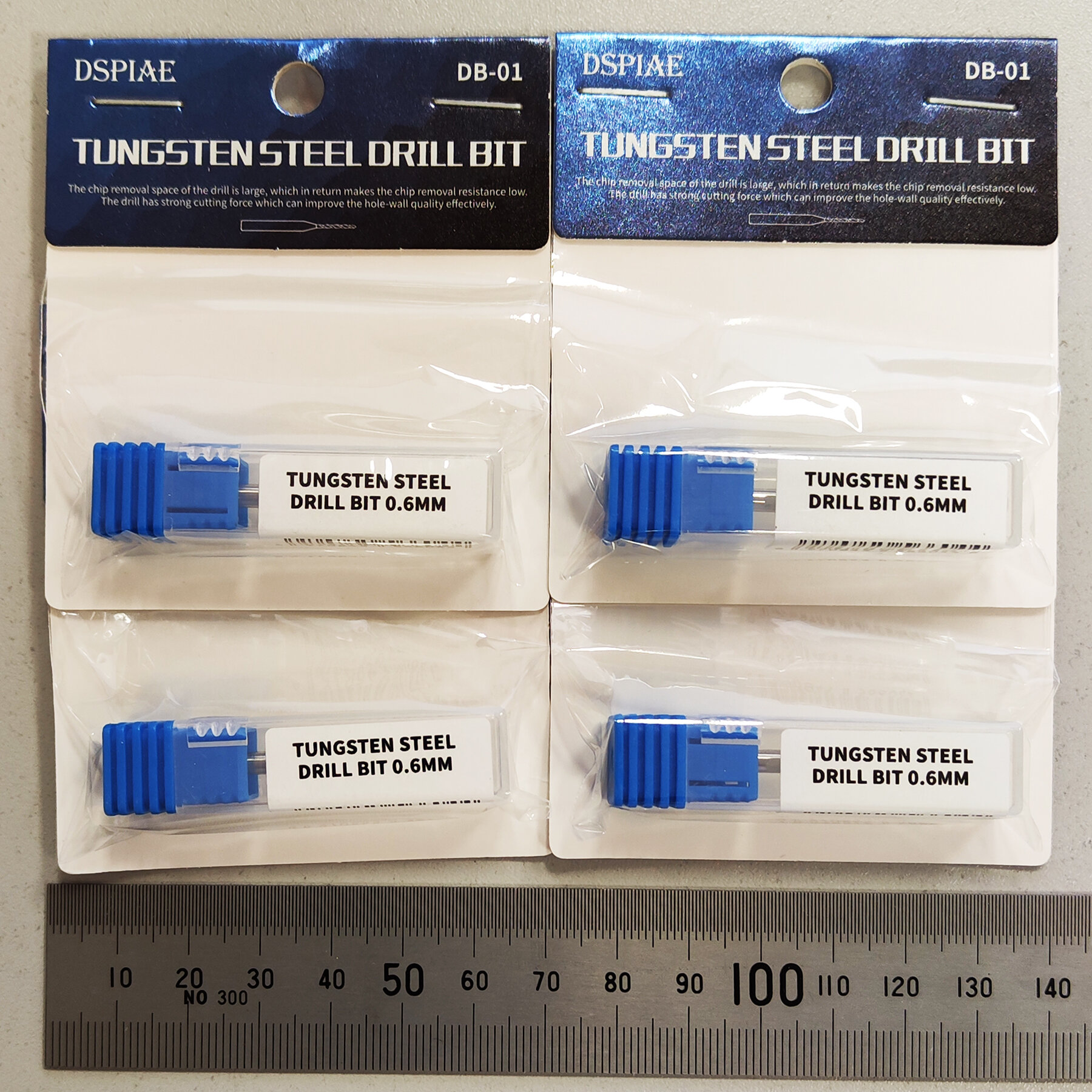 Сверла 0.6 мм, вольфрамовая сталь, хвостовик 3.2 мм, 4 штуки, Dspiae