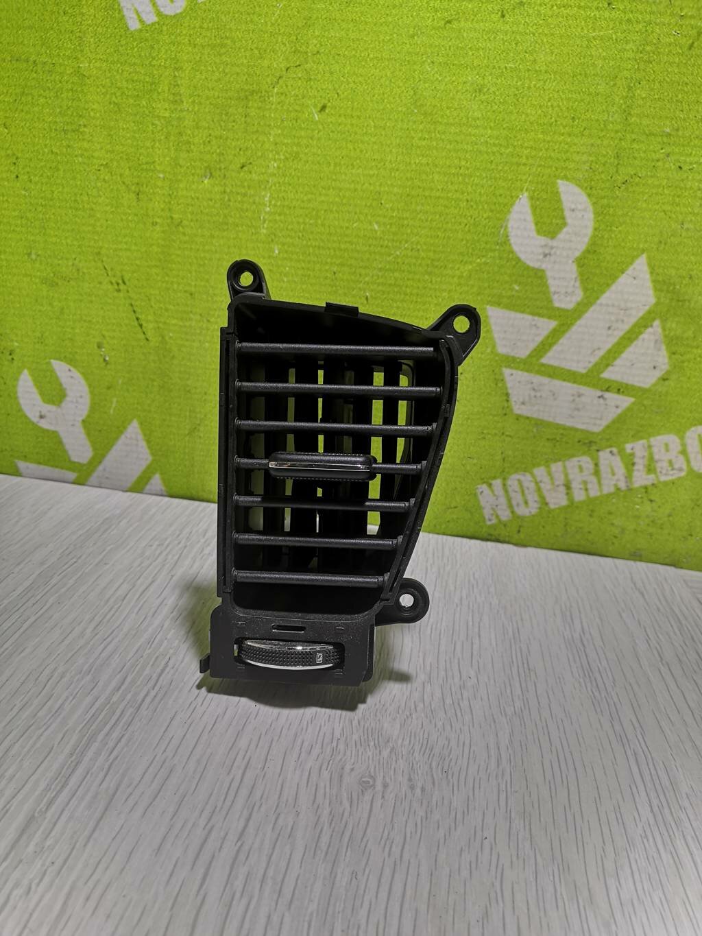 Дефлектор воздушный Kia Optima 3 2010-2015