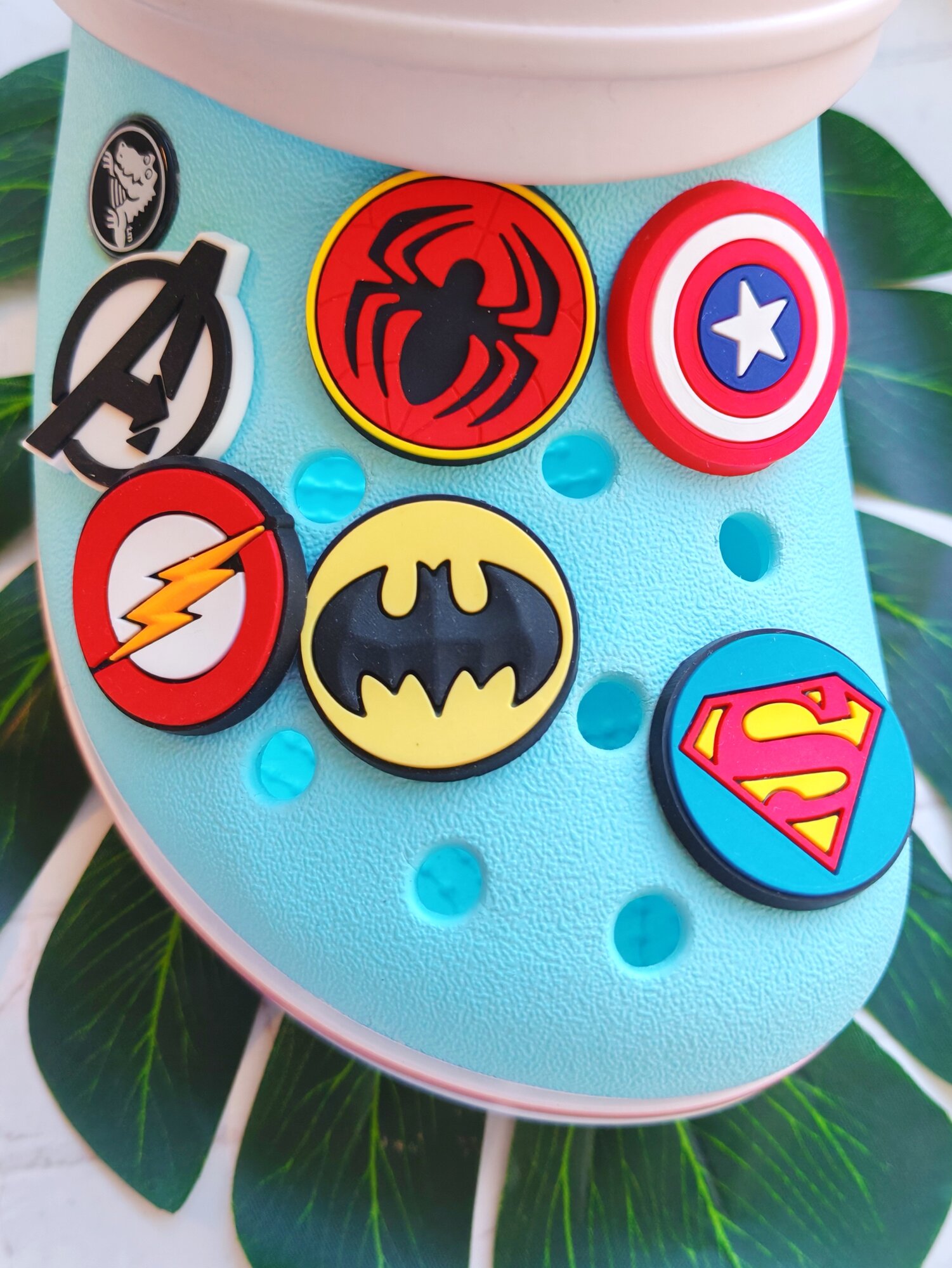 Джибитсы для Crocs Marvel супергерои для мальчиков