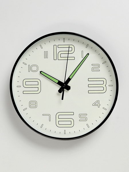 Часы настенные интерьерные "Классика", плавный ход, светящиеся, d=25 см