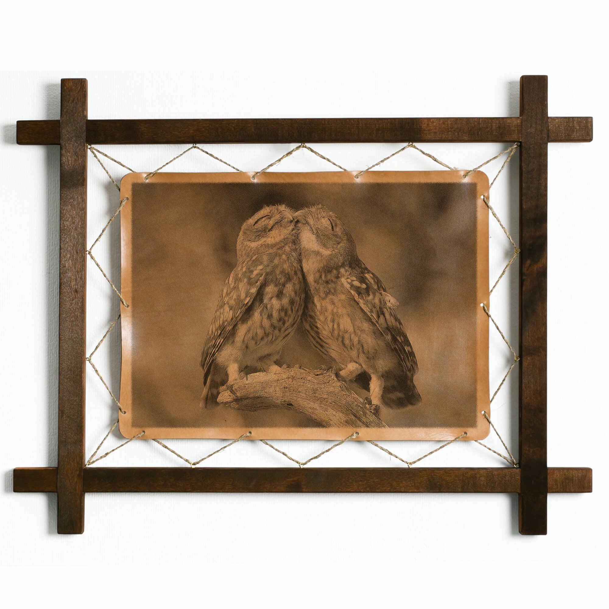 Интерьерная картина из натуральной кожи "Милые совы", декоративное настенное панно в деревянной раме, BoomGift