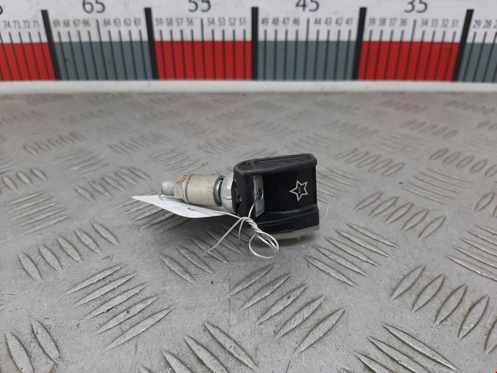 Датчик давления в шине BMW X3 (G01/G08) 36106887140 арт. 2215138