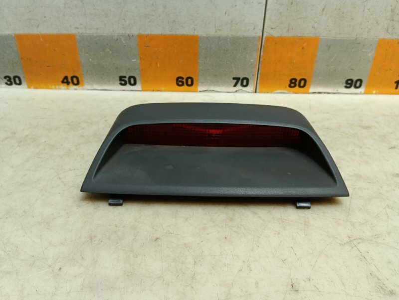 Б/У седан Фонарь задний (стоп сигнал) Toyota Avensis 2003 ADT250 448913 TOYOTA арт. 8157005040B0