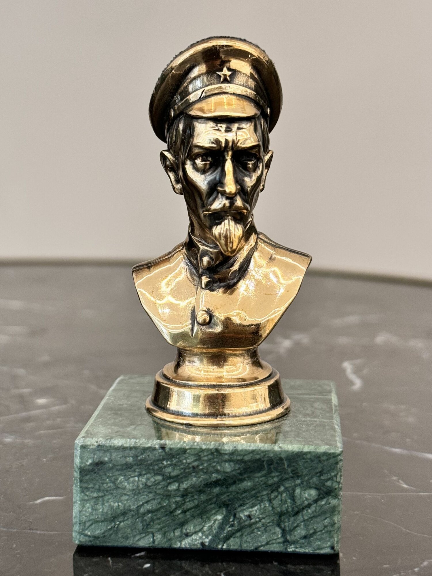 Бюст Дзержинского, статуэтка для интерьера и декора, сувенир подарочный, бронзовое литье