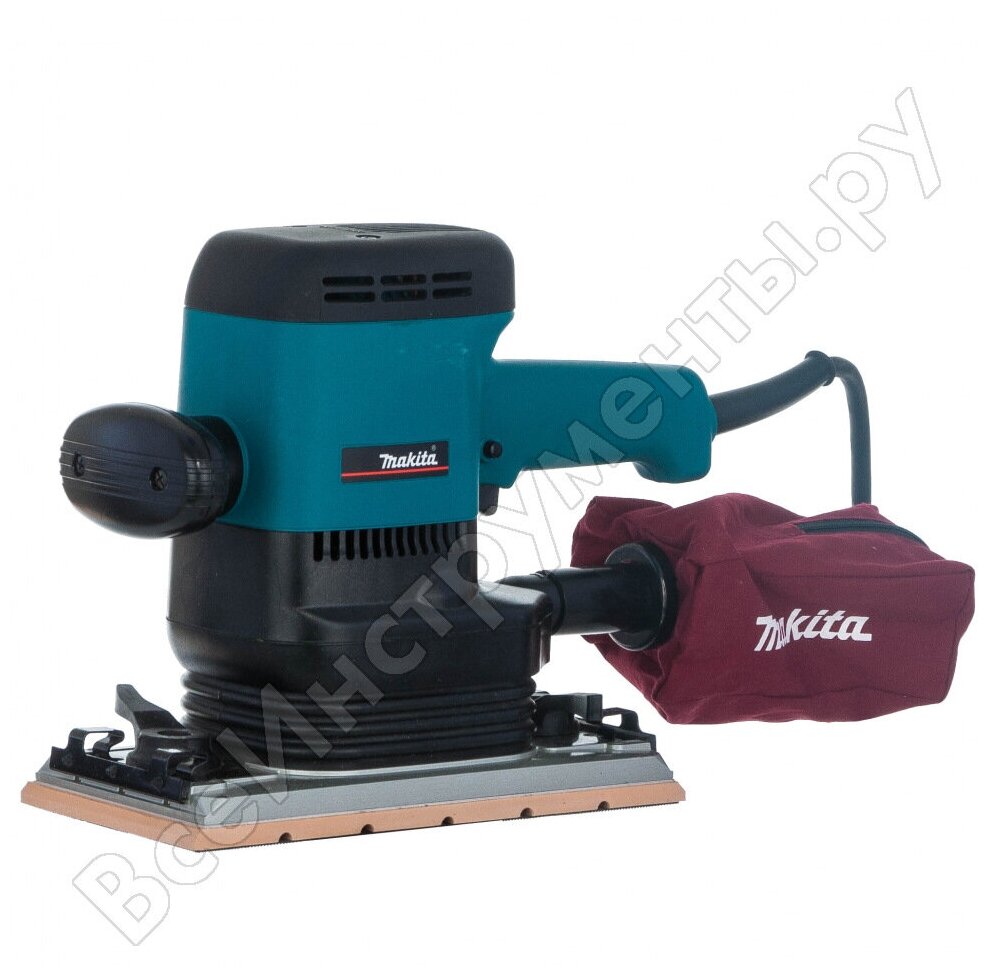 Вибрационная шлифмашина Makita 9046 надежной конструкции, профессионального класса, с подключением к пылесосу